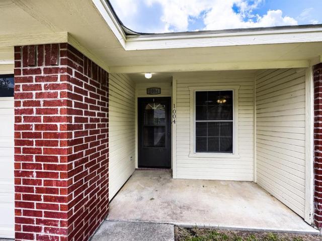 1004 Tremont Street