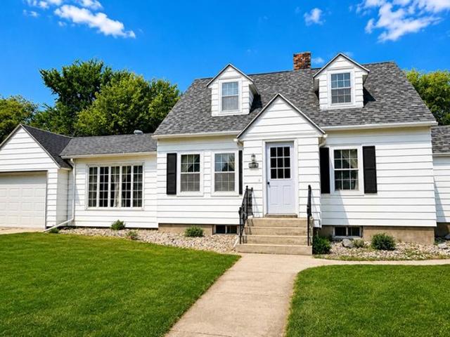 1004 Vander Horck St, Britton, SD 57430