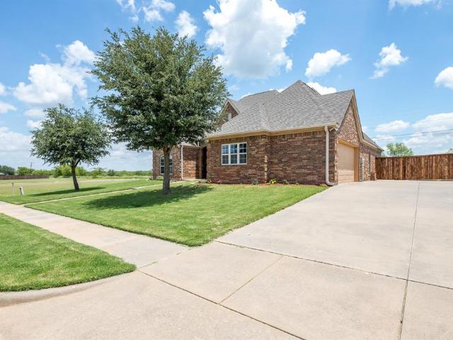 1004 Vineyard Lane
