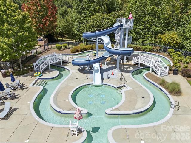 1004 Viscount Drive