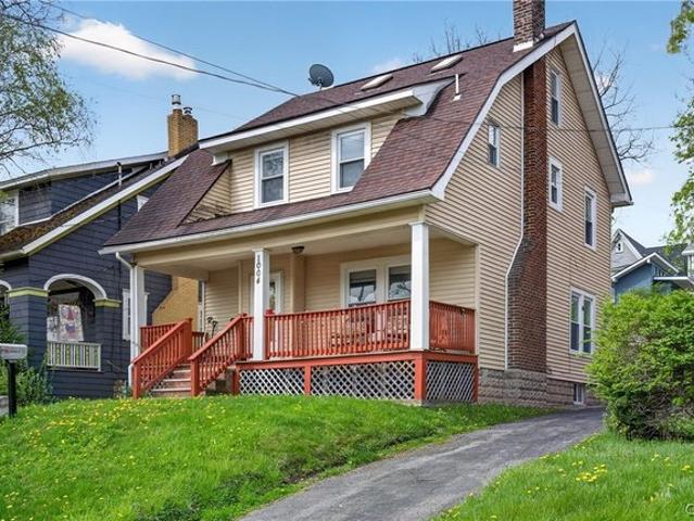 1004 Westcott St, Syracuse, NY 13210