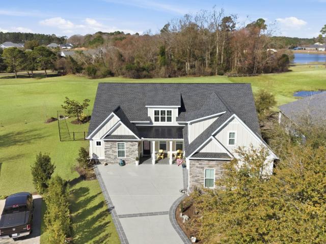 1004 Whooping Crane Dr