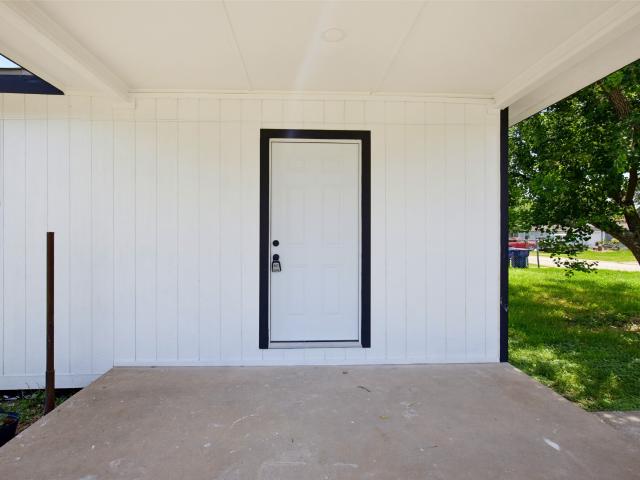 1004 11th Street N