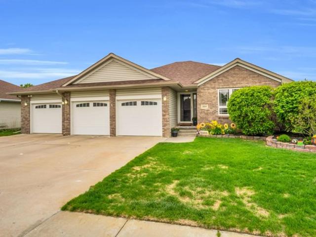 1004 12th Ave, Kearney, NE 68845