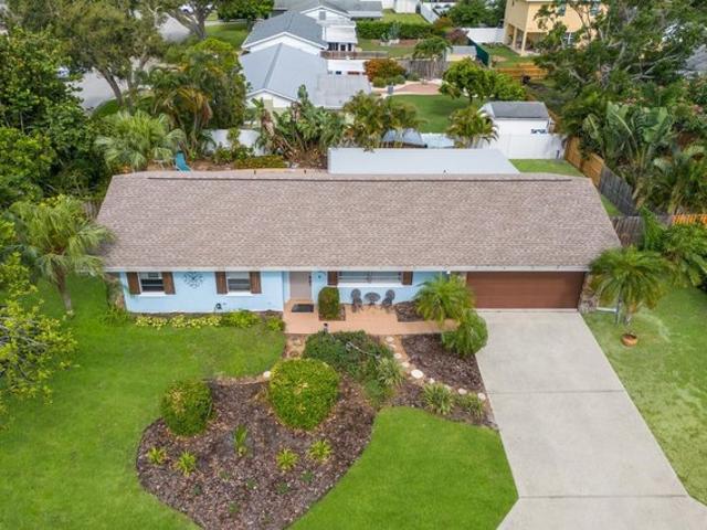 1004 68th St NW, Bradenton, FL 34209