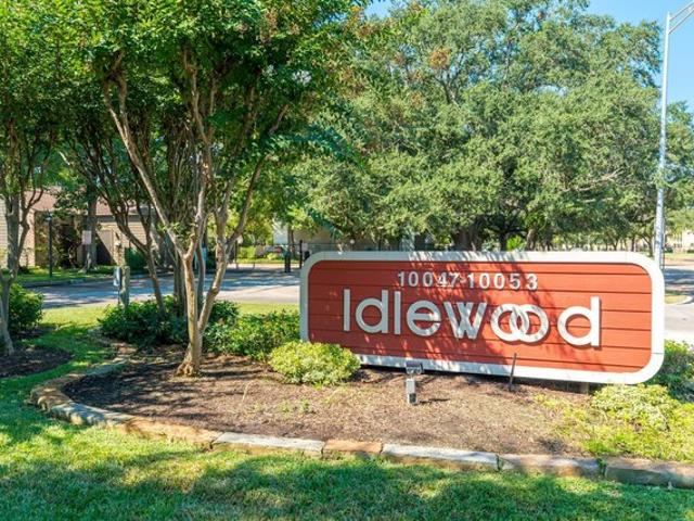 10053 Westpark Dr Apt 308, Houston, TX 77042