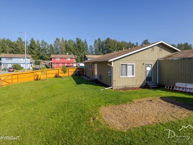 10050 Thimble Berry Dr, Anchorage, AK 99515