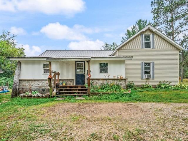10055 8 Mile Rd, Evart, MI 49631