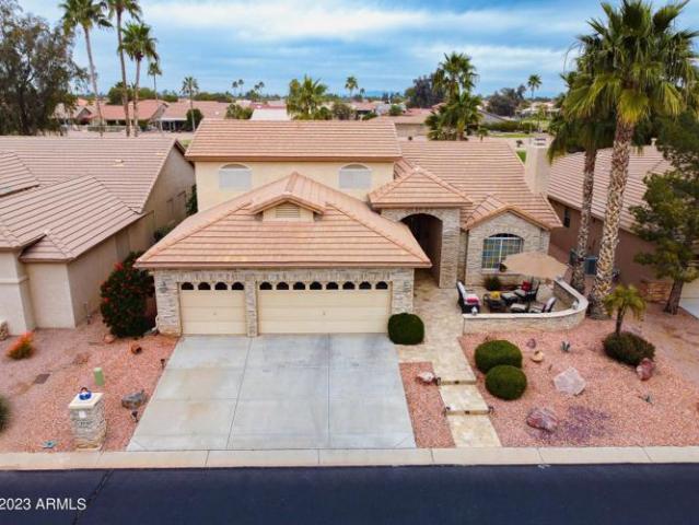 10056 E Coopers Hawk Dr, Sun Lakes, AZ 85248