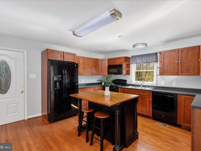 10059 Clarkes Road