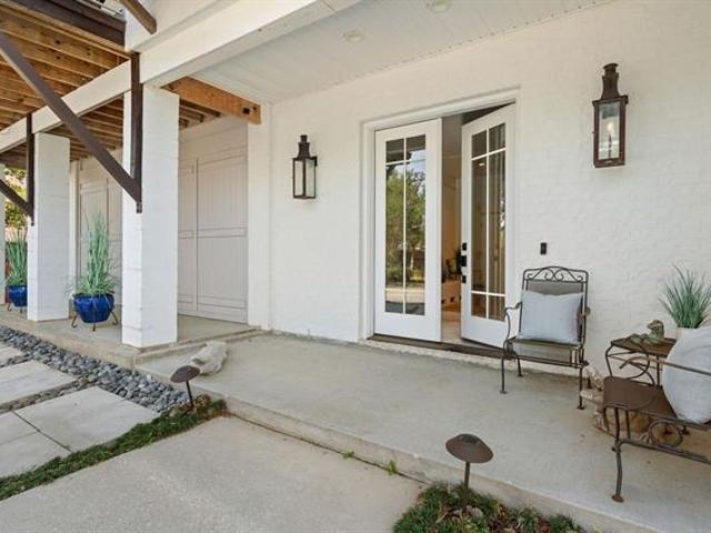 1005 Main St, Madisonville, LA 70447 | MLS #2548