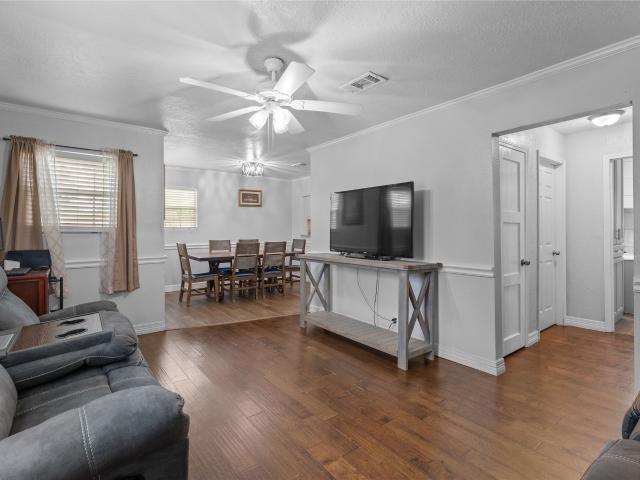 1005 Majestic St, Houston, TX 77020 | MLS #34018