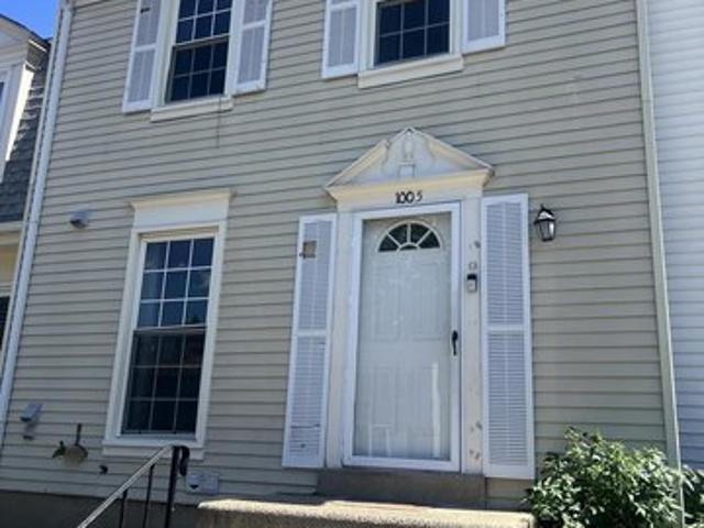 1005 Marsden Ct, Sterling, VA 20164