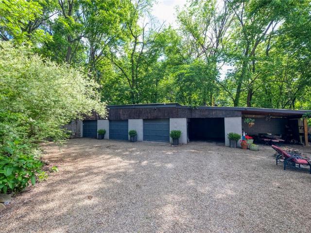 1005 Middle Road