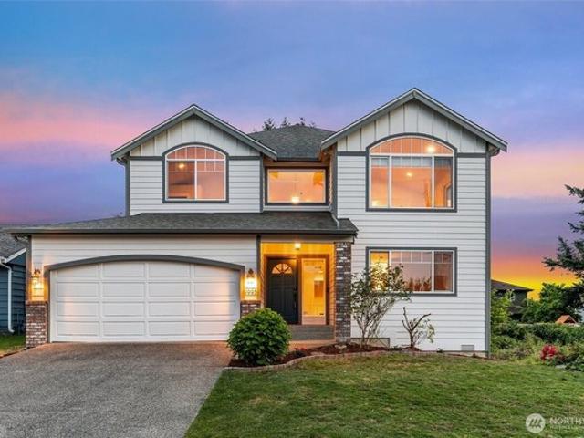 1005 N 29th St, Renton, WA 98056