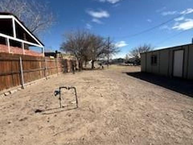 1005 N Gonzales St