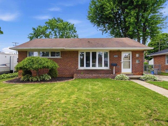 1005 N Esplanade St, Mount Clemens, MI 48043
