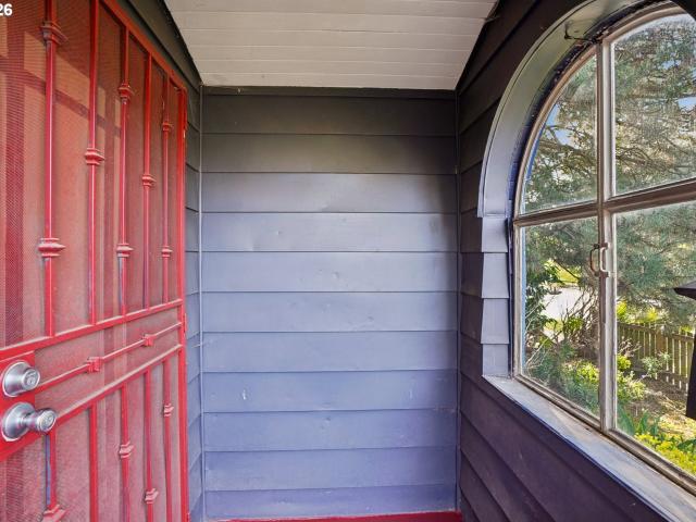 1005 ne killingsworth st