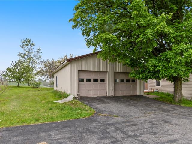 1005 Old Pre Emption Road