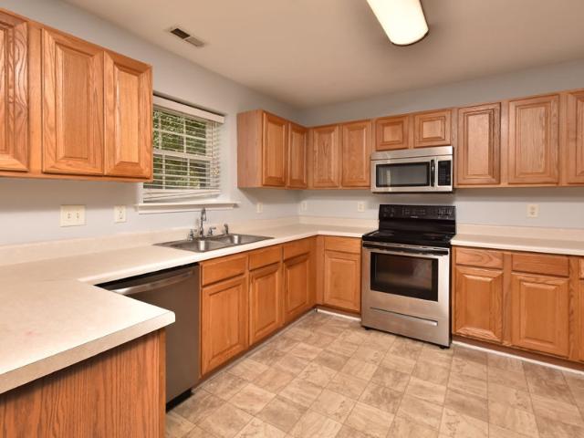 1005 Orchard Oriole Lane