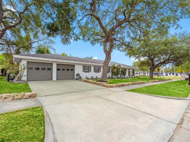 1005 Apache Trl, Clearwater, FL 33755