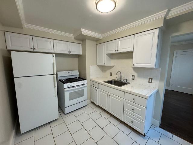 1005 Burlingame 1 Bedroom Apartment for Rent at 1005 1005 Burlingame Ave/261 Myrtle Rd, Burlingame, CA 94010