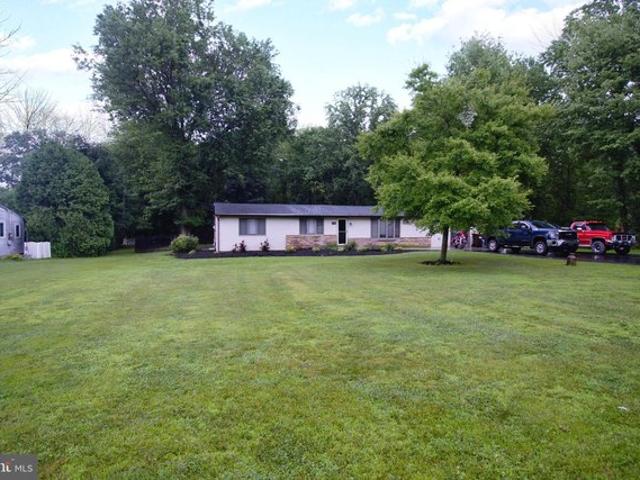 1005 Callowhill Rd, Perkasie, PA 18944