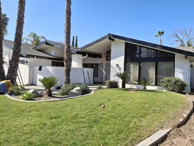 1005 Camino Del Oeste, Bakersfield, CA 93309