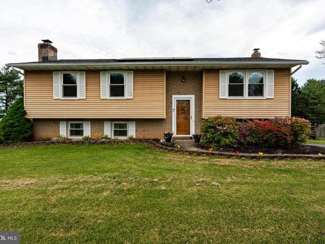 1005 Caren Drive