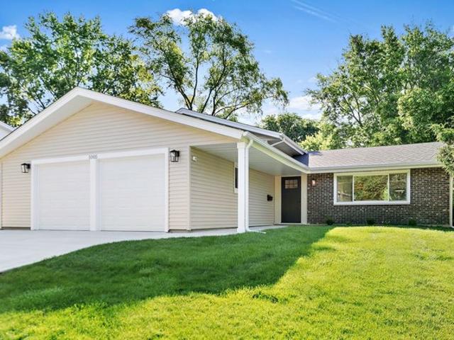 1005 Carlton Ln, Schaumburg, IL 60193