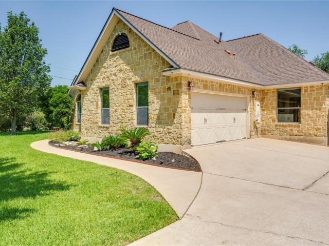 1005 Cedar Park Dr