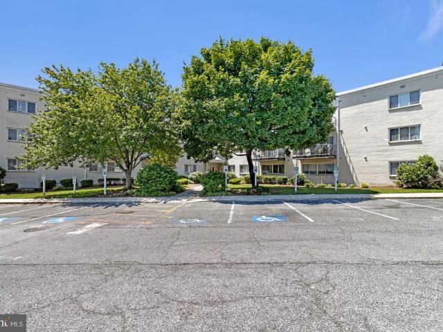 1005 Chillum Road # 207
