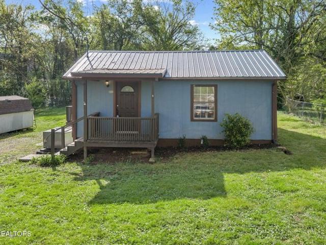 1005 Drive D, Knoxville, TN 37920
