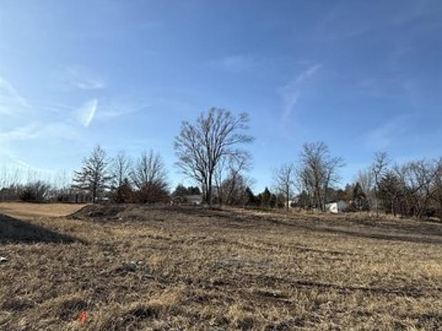 1005 Evergreen Rd, Bennet, NE 68317