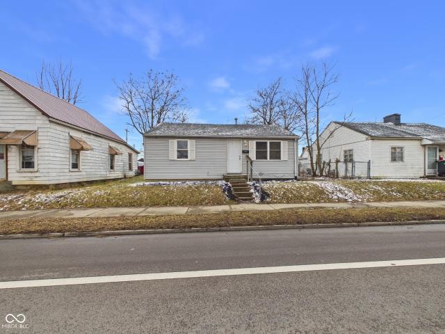 1005 E Jackson St, Muncie, IN 47305 | MLS #22087 | Compass