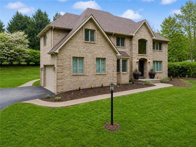 1005 Fairway Oaks Dr