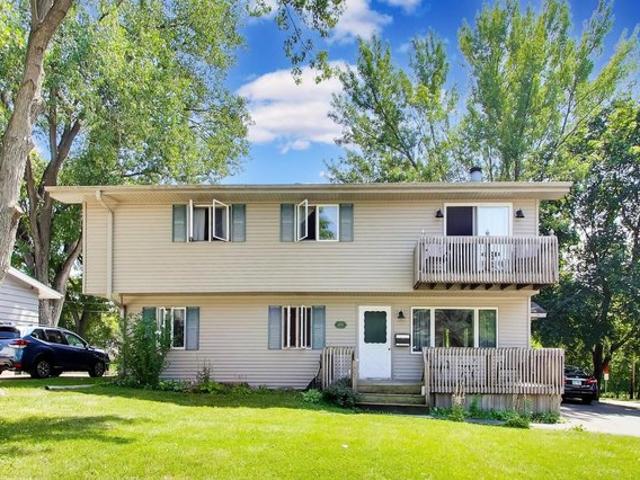 1005 Fern Ave, Saint Charles, IL 60174
