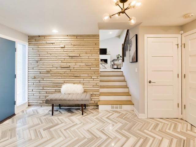 1005 forestway drive