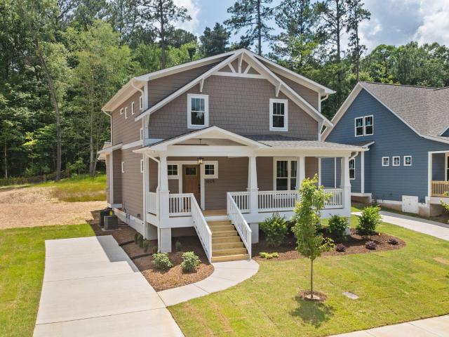 1005 Forrestal Place