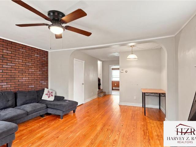 1005 Front Street