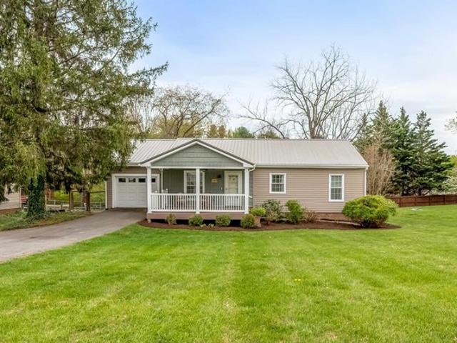 1005 Glade Rd, Blacksburg, VA 24060