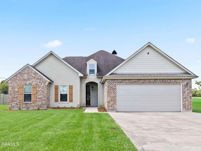 1005 Grand Ln, Breaux Bridge, LA 70517