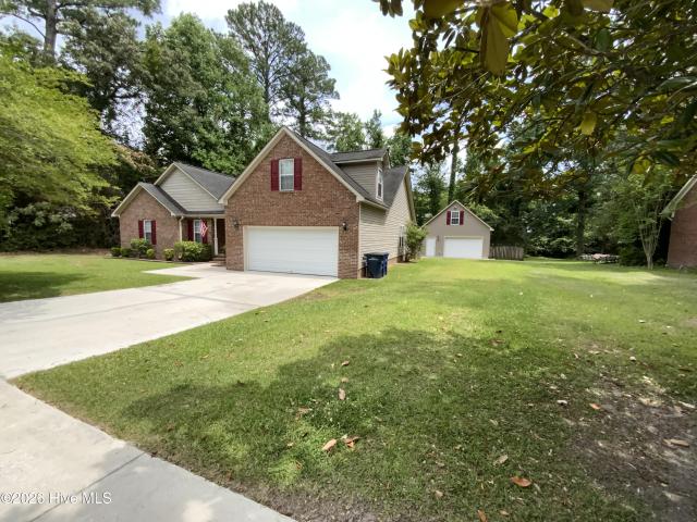 1005 Greenway Drive