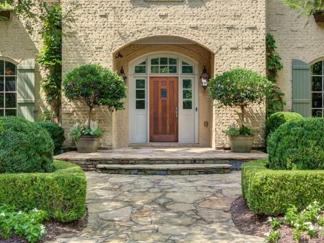 1005 Heards Ferry Rd NW, Sandy Springs, GA 30328 | MLS #7721 | Compass