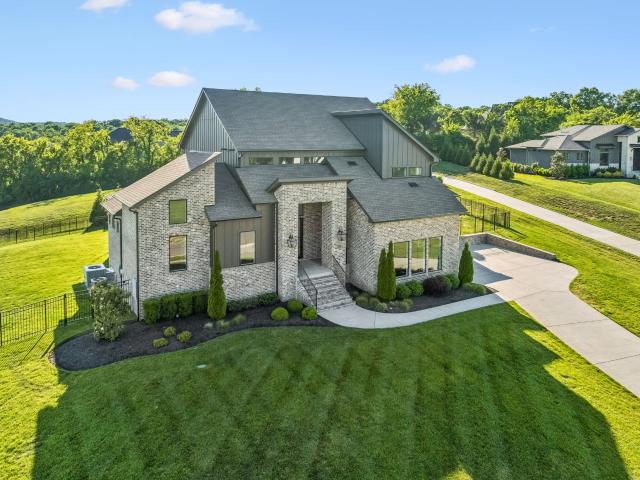 1005 Heights Blvd
