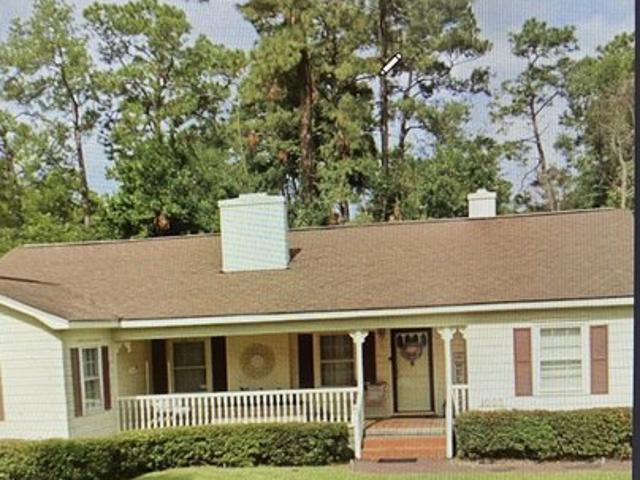 1005 Hill St, Waycross, GA 31501