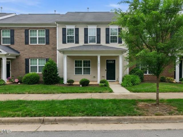 1005 Ileagnes Rd, Raleigh, NC 27603