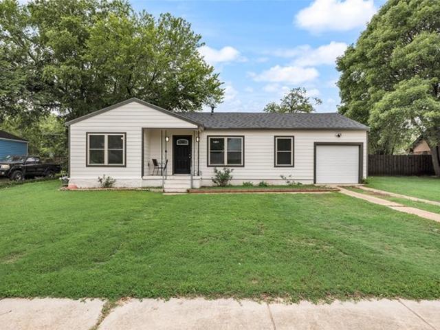 1005 Iowa St, Irving, TX 75060