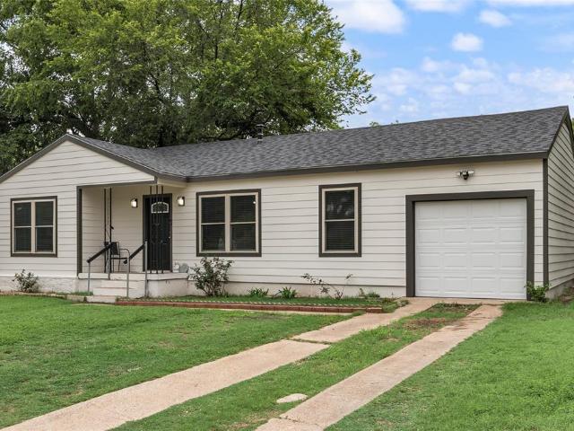 1005 Iowa Street