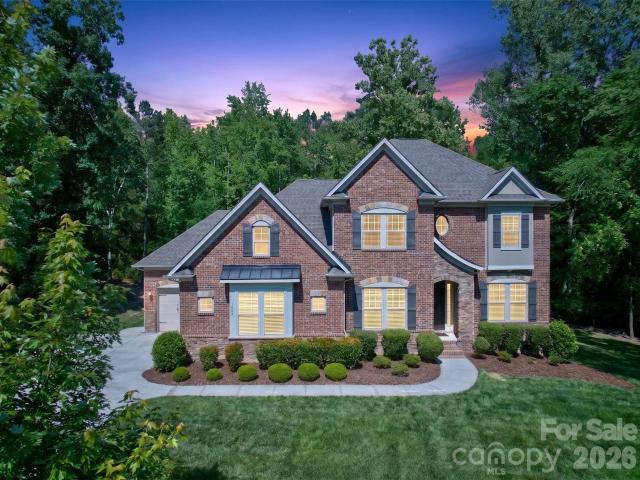 1005 Kara Court